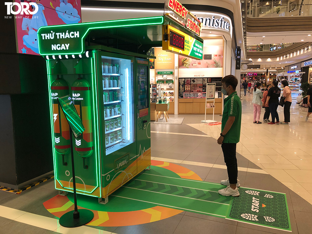 Trends in vending machine advertising